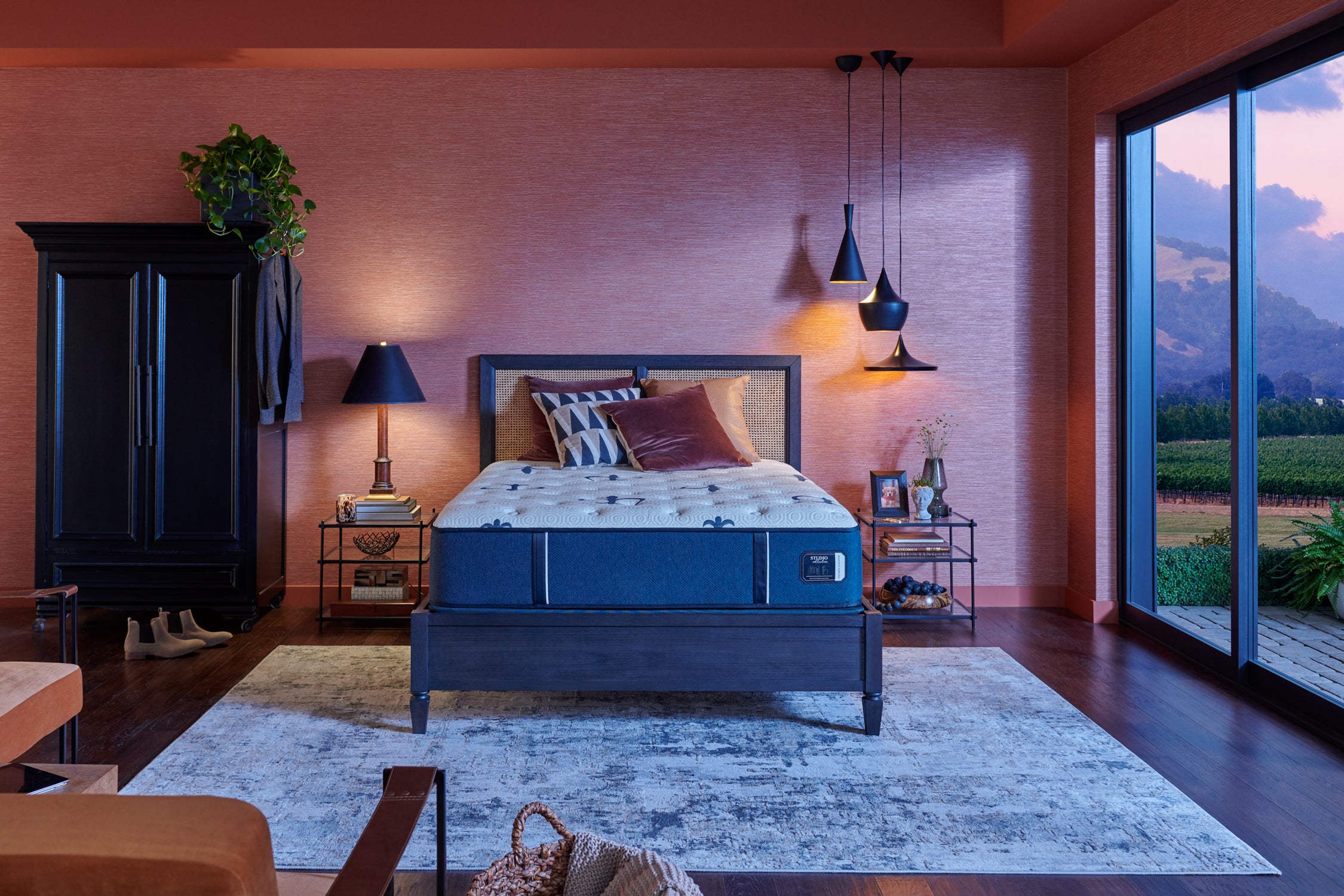 Studio Medium 14" Mattress